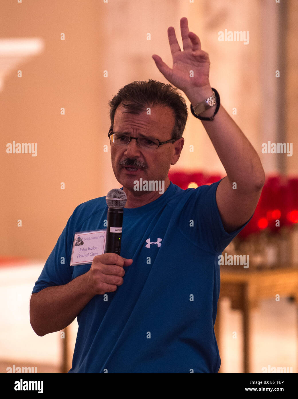 Ohio, US. 30th Aug, 2014. Tour Guide John Bizios explains the history ...