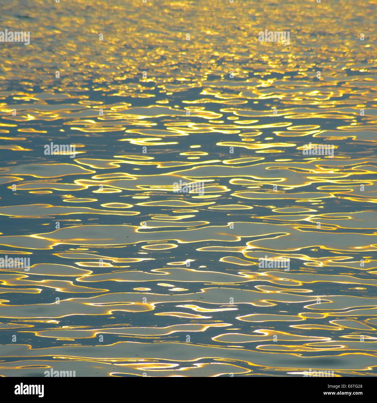 Sunlight reflection on sea hi-res stock photography and images - Alamy