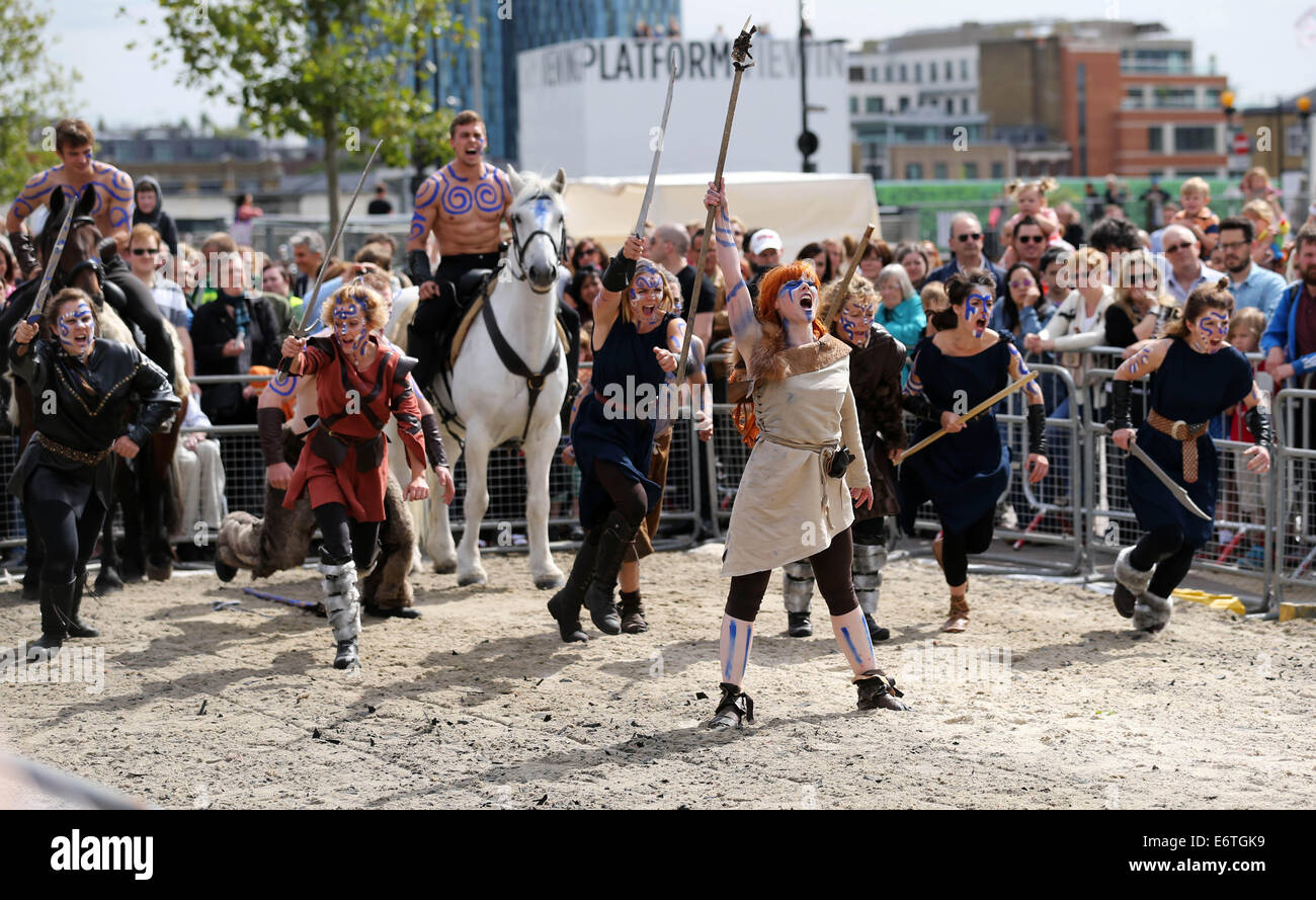 Boudicca battle hi-res stock photography and images - Alamy