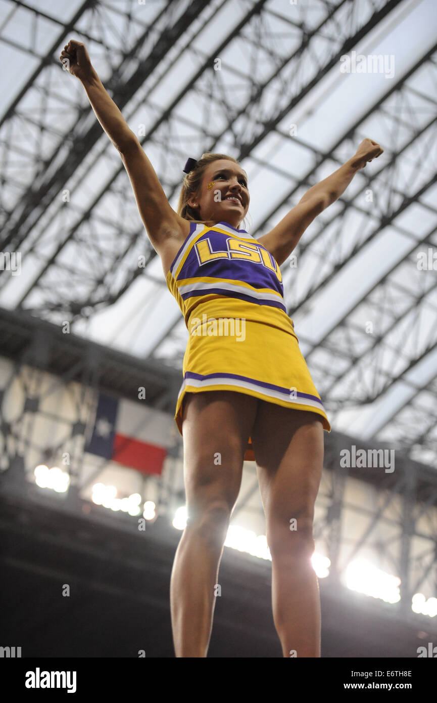 Lsu cheerleader hi-res stock photography and images - Alamy
