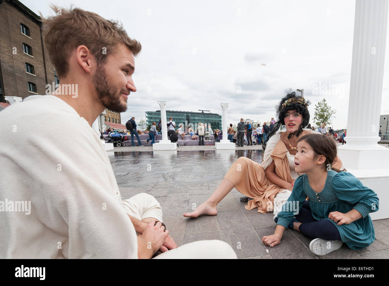 Granary Square, London, UK. 30th August 2014. Hundreds of people ...