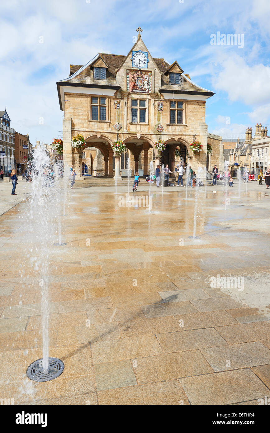 Peterborough cathedral square hi-res stock photography and images - Alamy