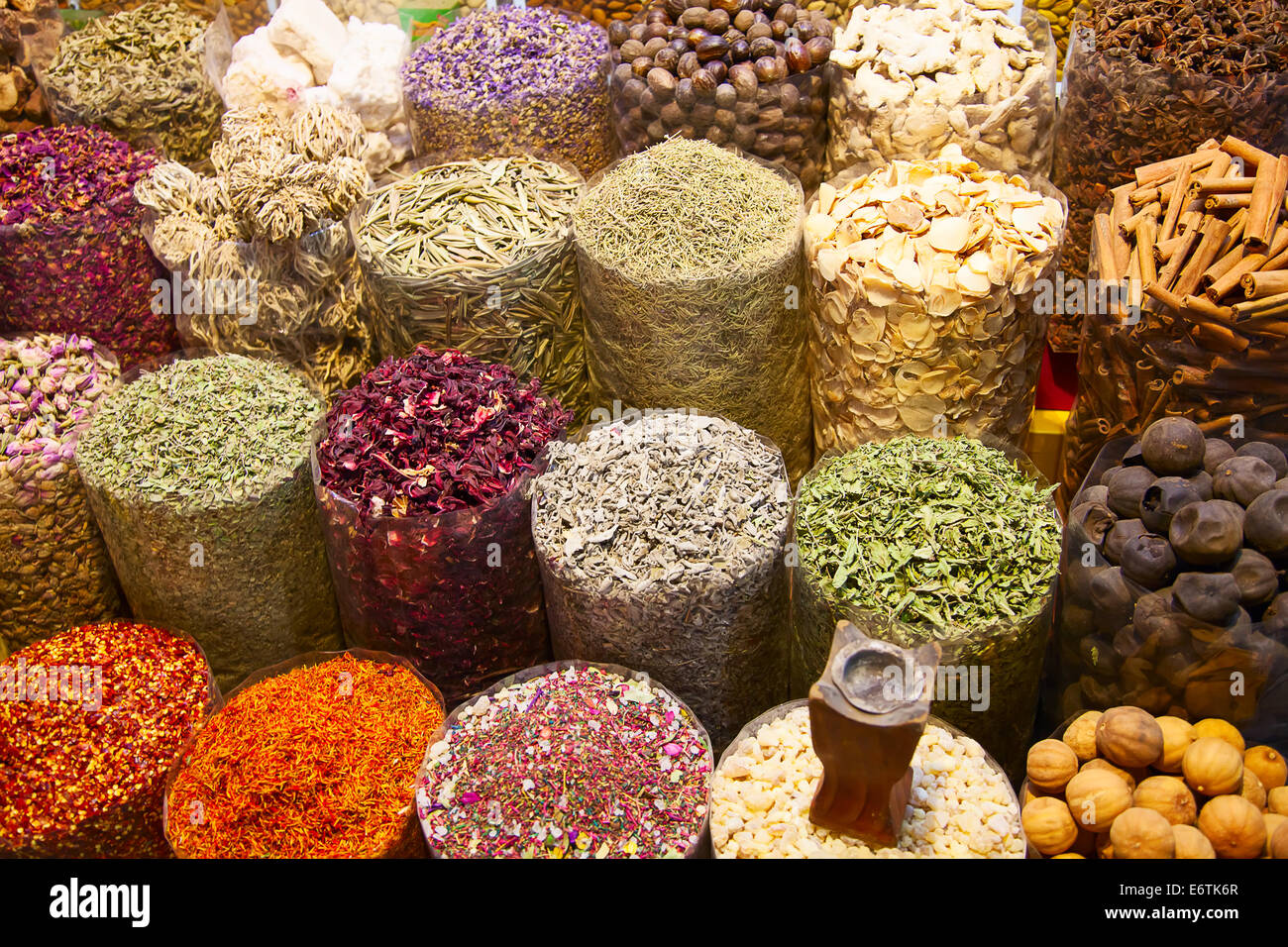 Colorful spices on the traditional arabian souk (market) in Dubai Stock ...