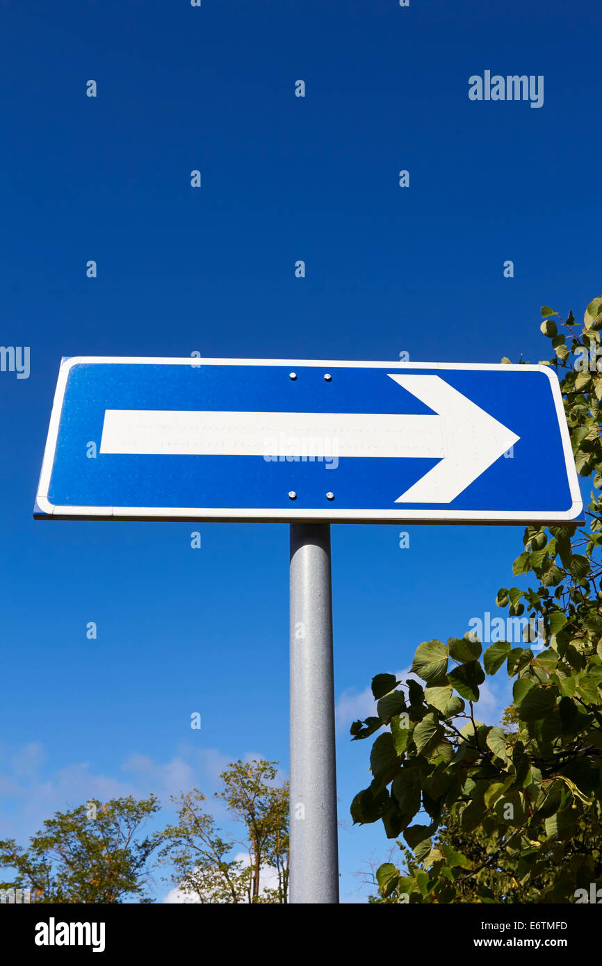 Cool Arrows Pointing Right