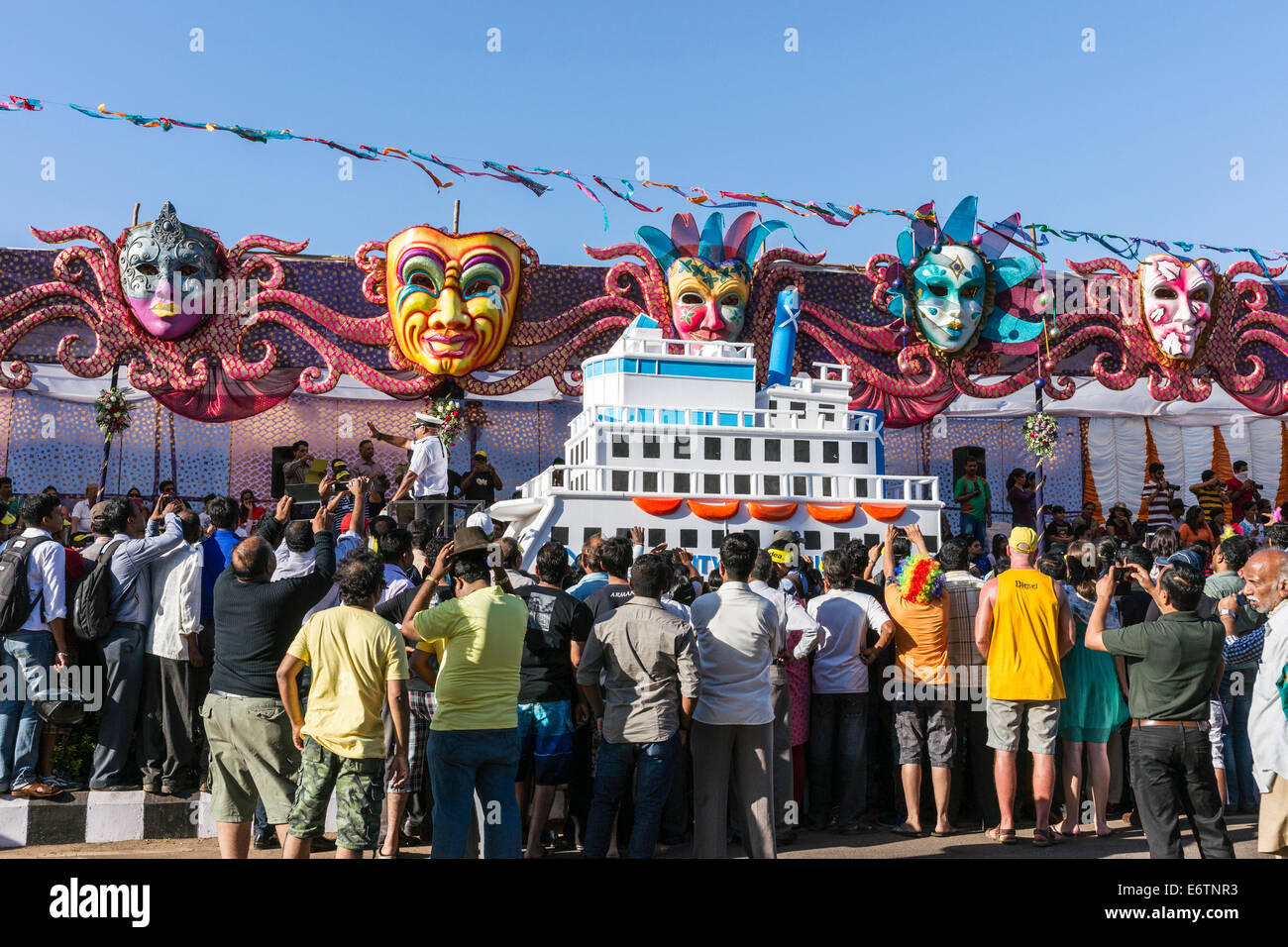 The Goa Carnival is a 4 day extravaganza of fun, frolic, amusement and ...