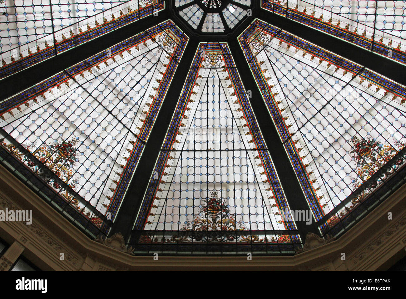 Octagon zagreb hi-res stock photography and images - Alamy