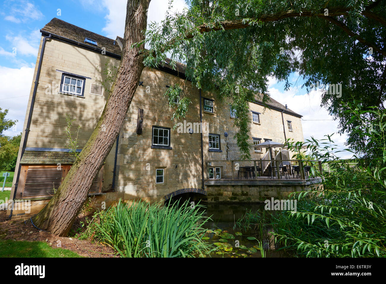 Oundle hi-res stock photography and images - Alamy