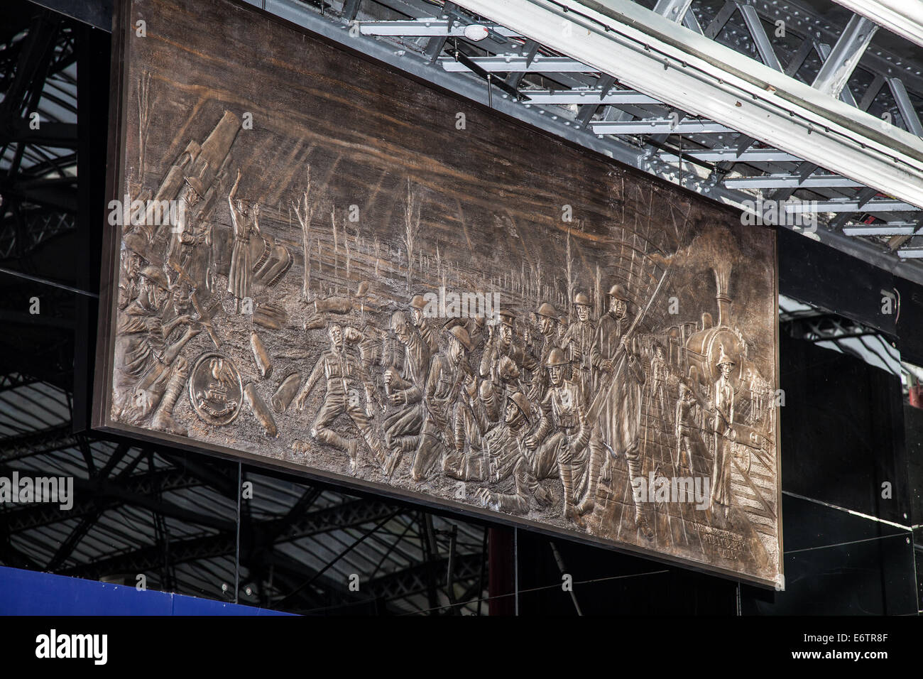 Liverpool, Merseyside, UK 31st August, 2014. Sculptor Tom Murphy's Art ...