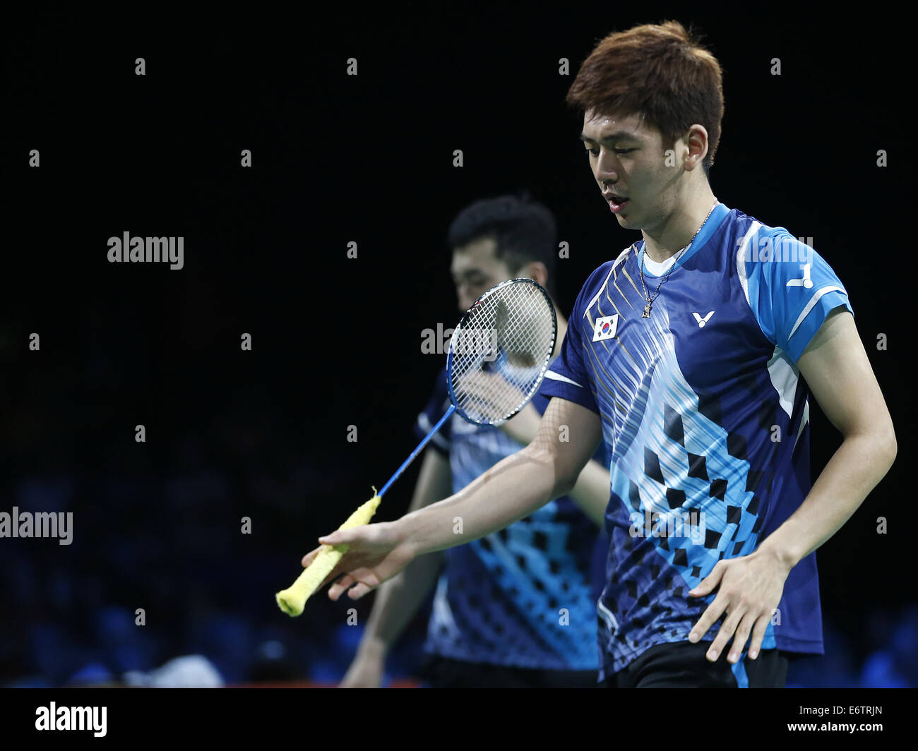 Yong sung yoo hi-res stock photography and images - Alamy