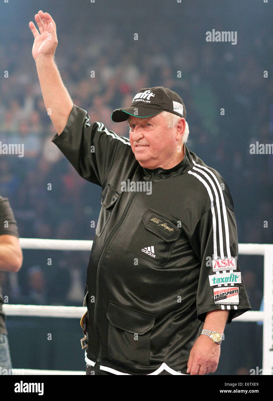 Halle, Germany. 30th Aug, 2014. Huck's coach Ulli Wegner greets the ...