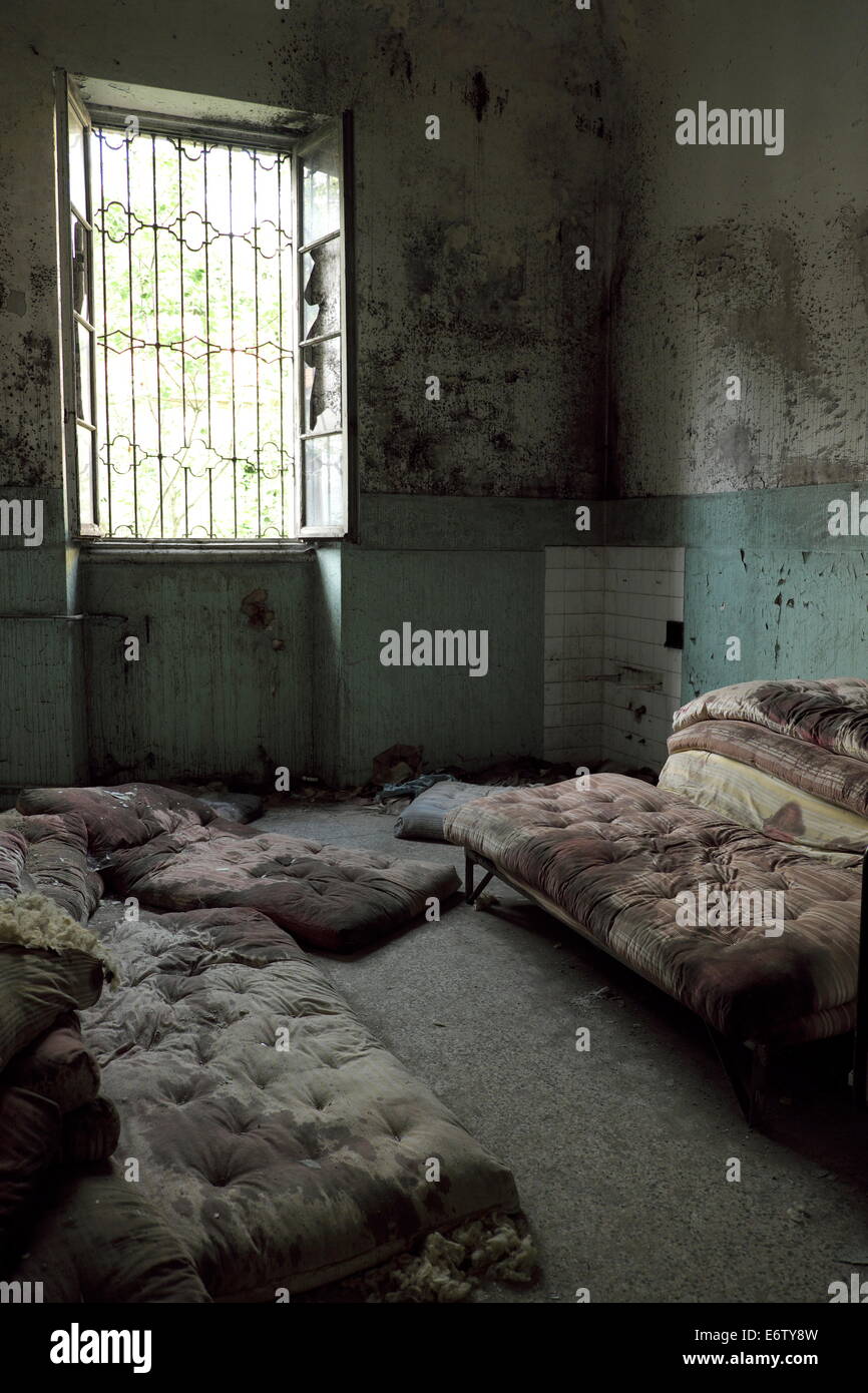 Room in abandoned asylum, Italy Stock Photo - Alamy