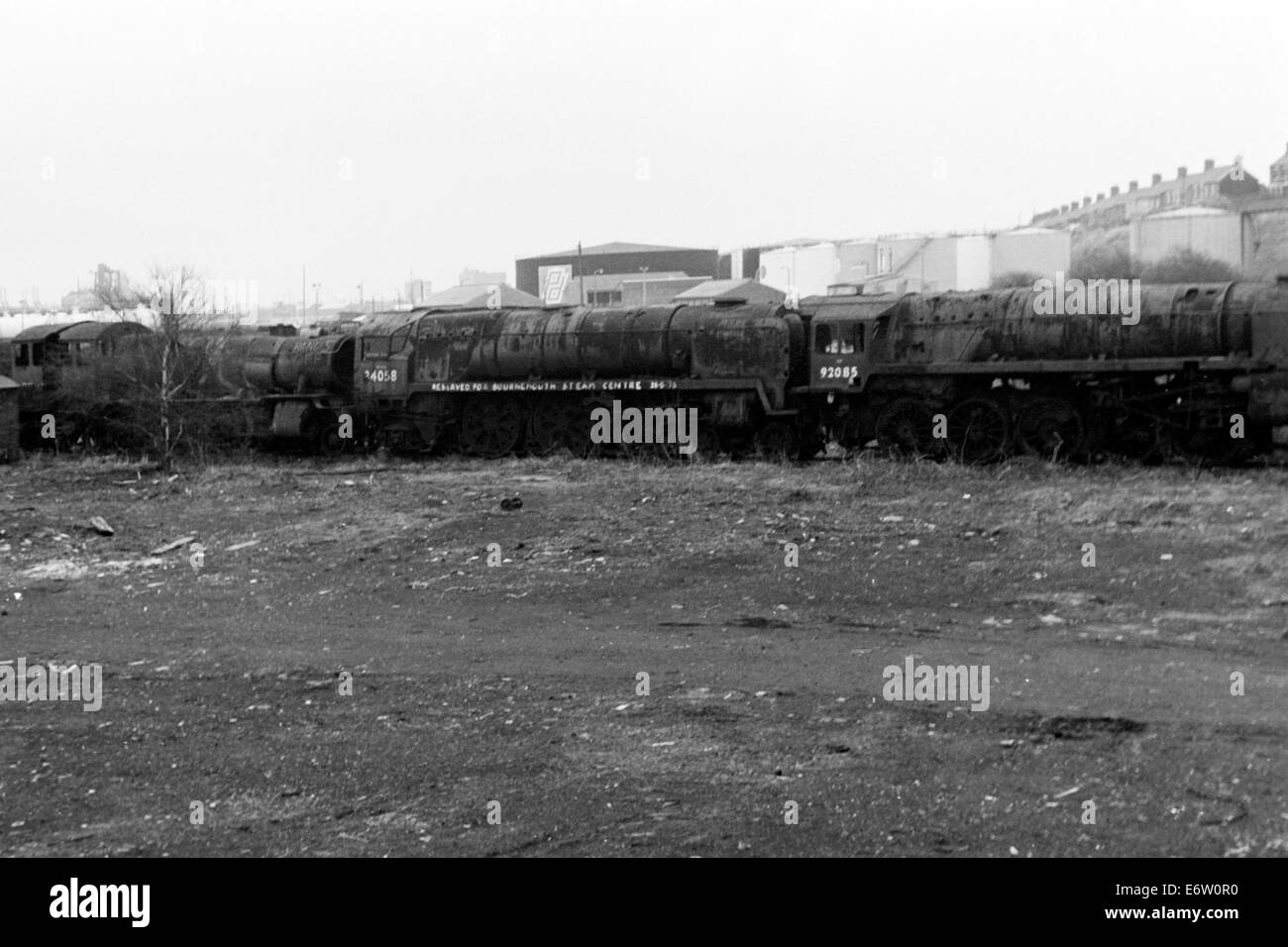 Locomotive scrapyard wales hi-res stock photography and images - Alamy