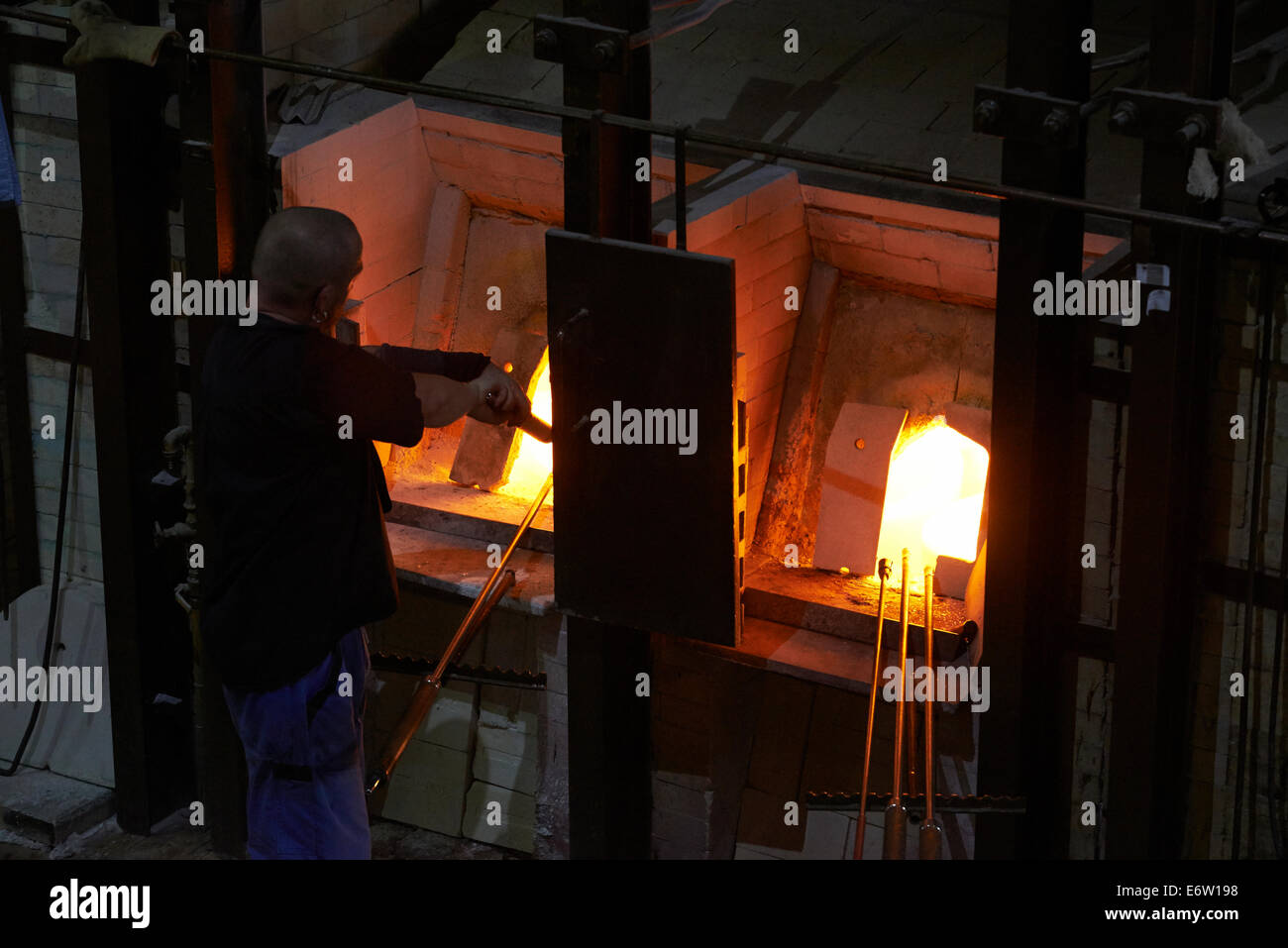 Czech republic glass blowing hi-res stock photography and images - Alamy