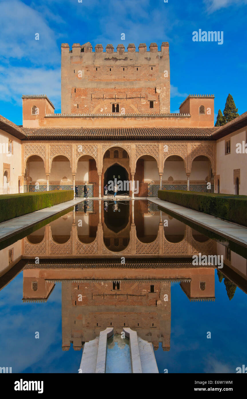 Comares of the alhambra tower hi-res stock photography and images - Alamy