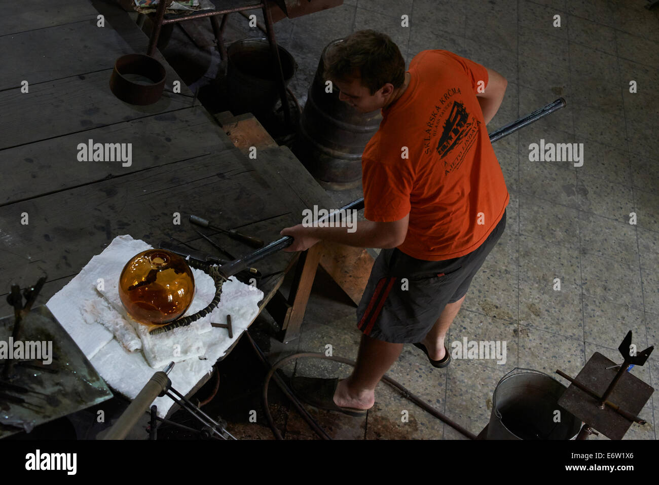 Czech republic glass blowing hi-res stock photography and images - Alamy