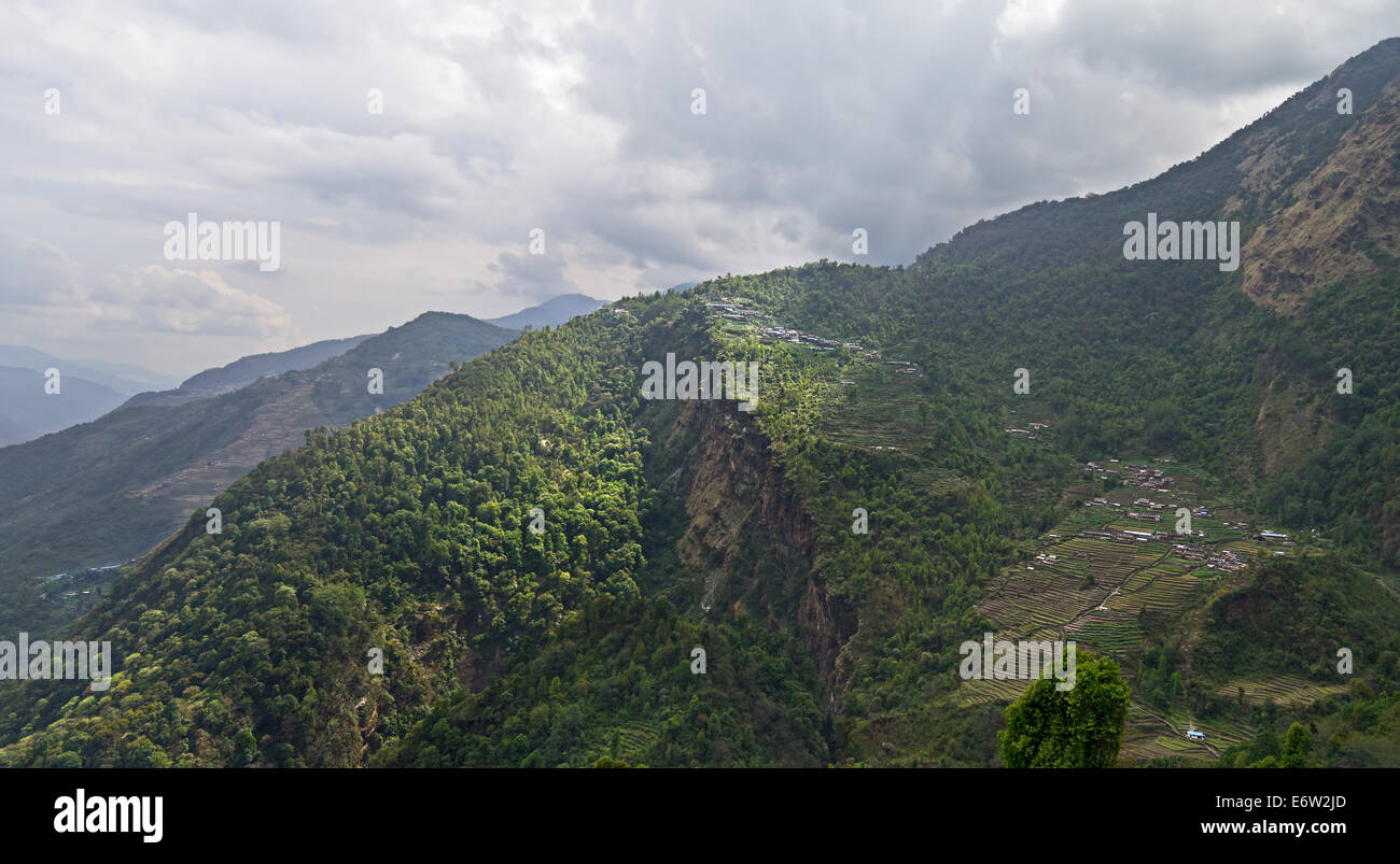 Nepal village mountain hi-res stock photography and images - Alamy
