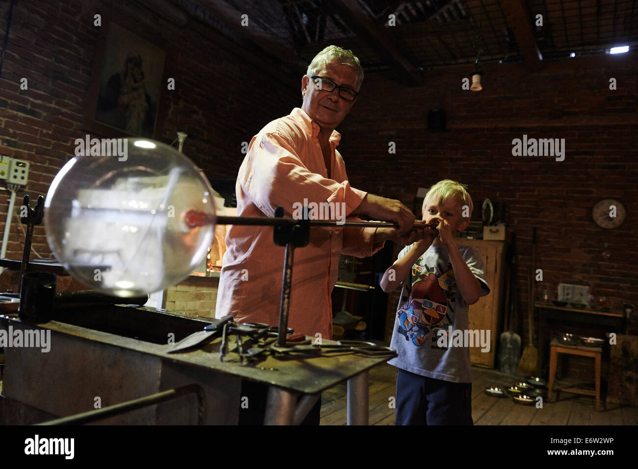 Czech republic glass blowing hi-res stock photography and images - Alamy