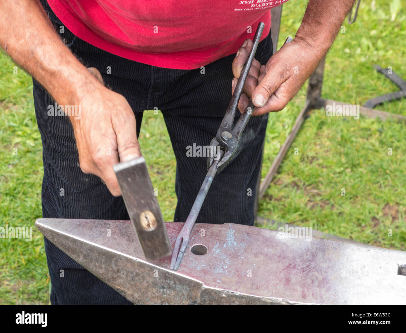 Blacksmith working at the anvil hi-res stock photography and images - Alamy