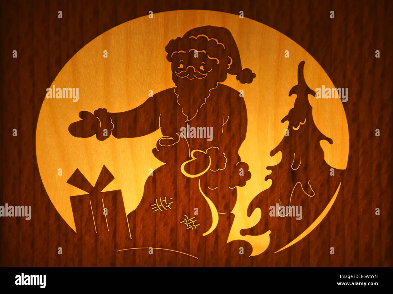 Christmas woodcut hi-res stock photography and images - Alamy