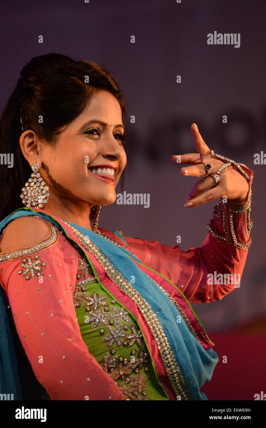 London,England, 31th August 2014 : Thousands of screaming at 'Miss ...