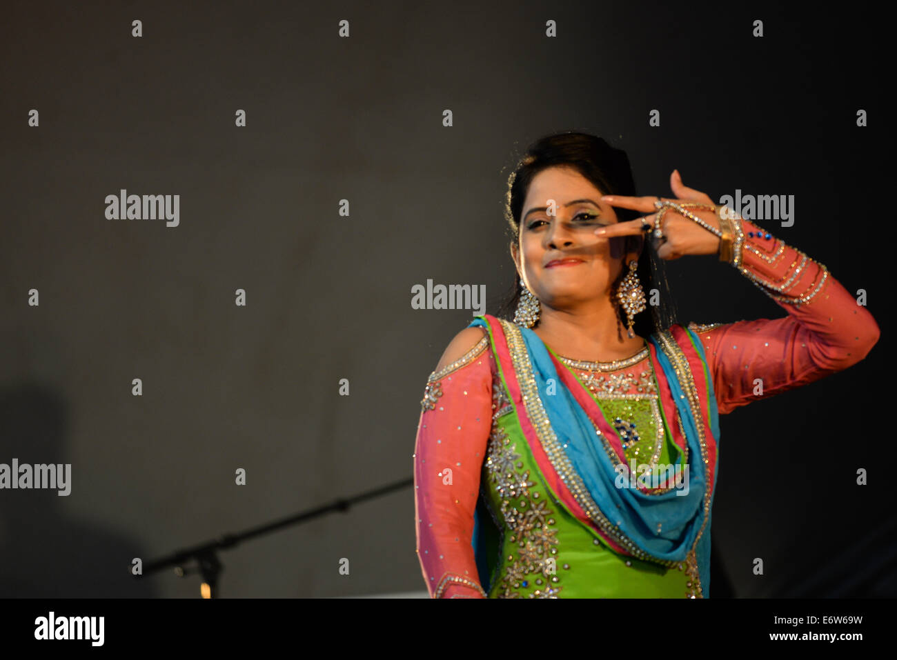 London,England, 31th August 2014 : Thousands of screaming at 'Miss ...