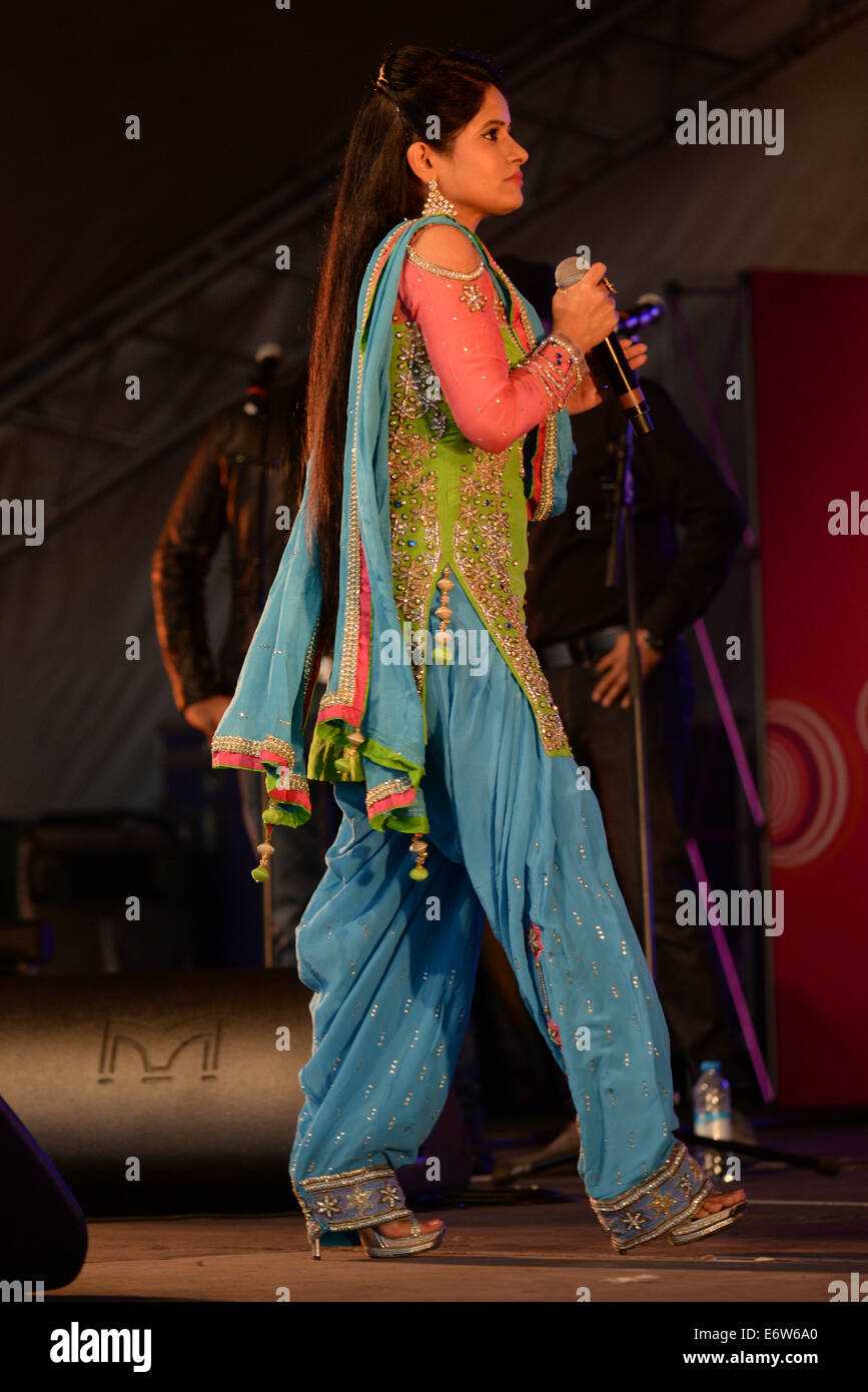 London,England, 31th August 2014 : Thousands of screaming at 'Miss ...