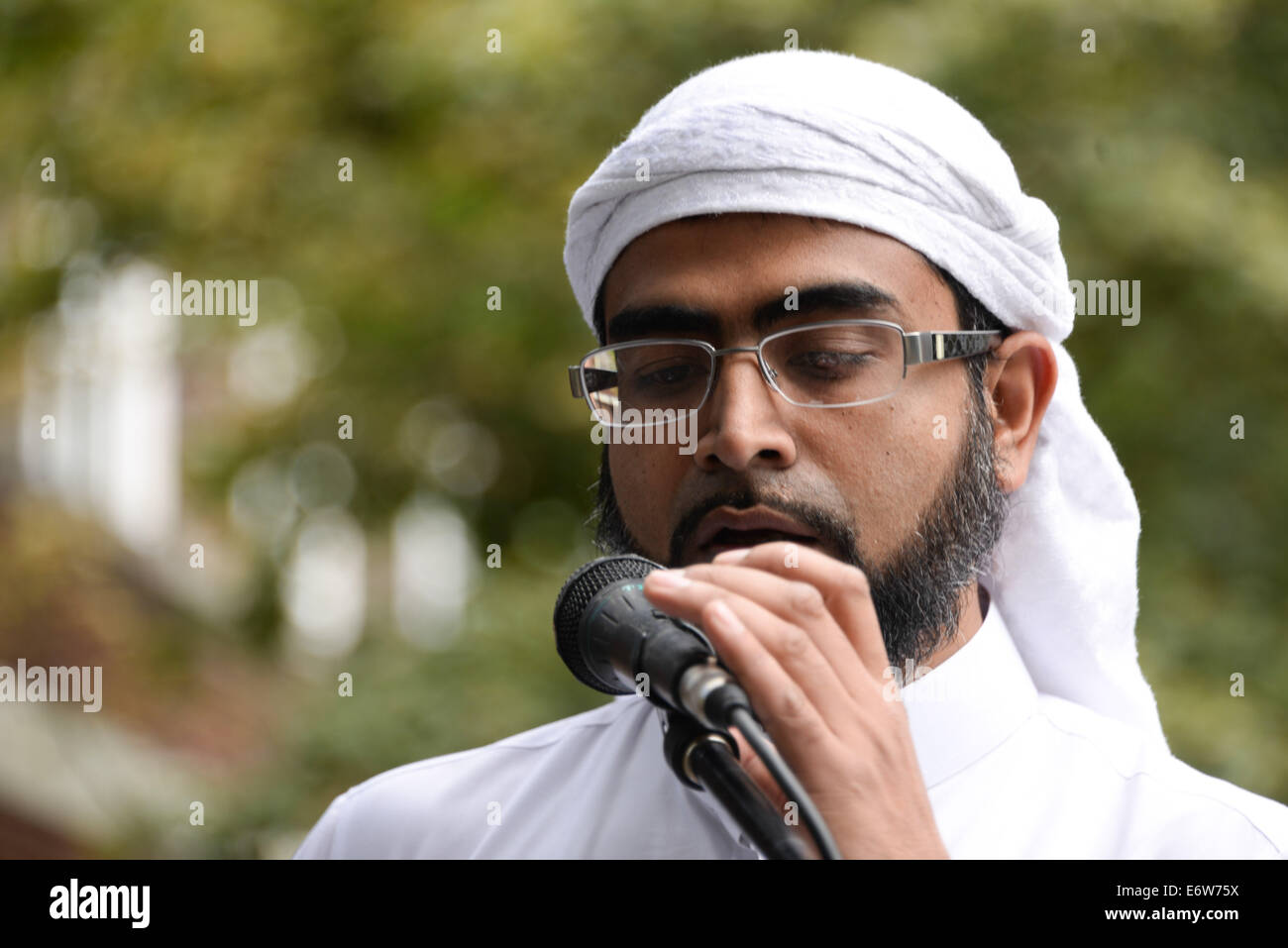 London, England, 31th August 2014 : A Imam making a speaks at the ...
