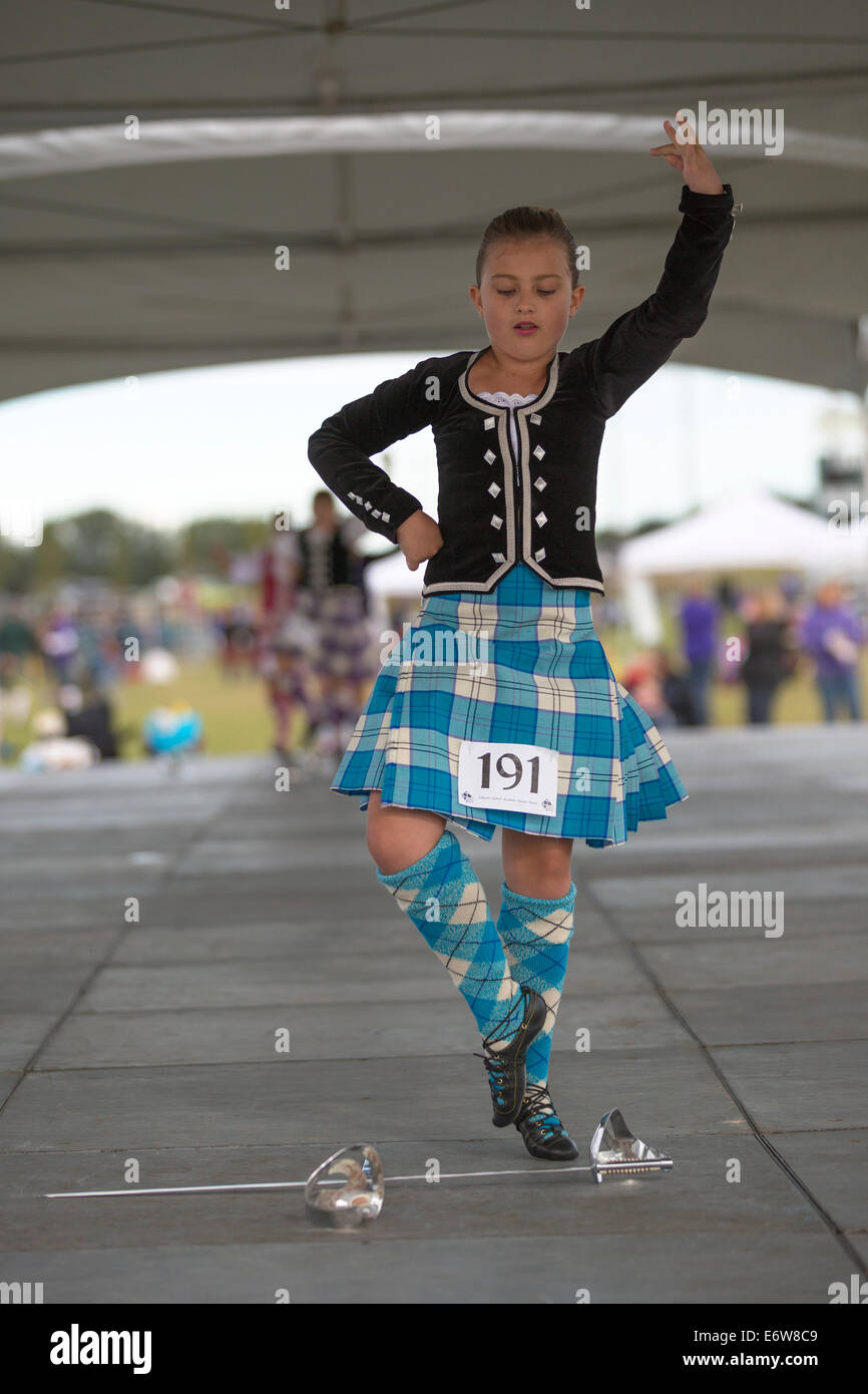 Scottish Sword Dance High Resolution Stock Photography and Images - Alamy