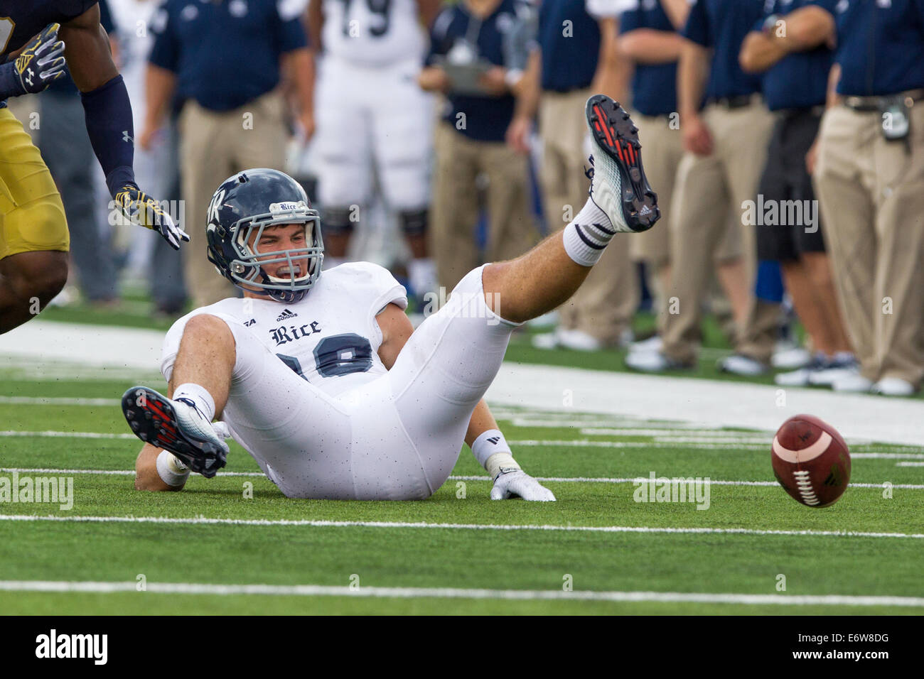 Rice falls hi-res stock photography and images - Alamy