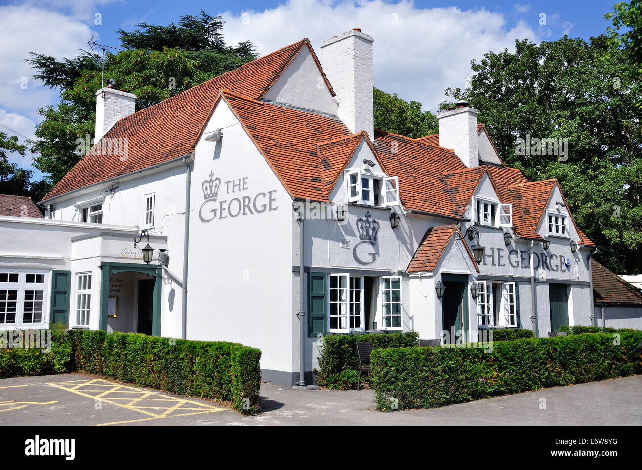 The 15th century George at Wraysbury Inn, Windsor Road, Wraysbury ...