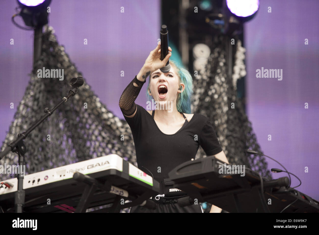 Philadelphia, Pennsylvania, USA. 31st Aug, 2014. Singer, songwriter ...