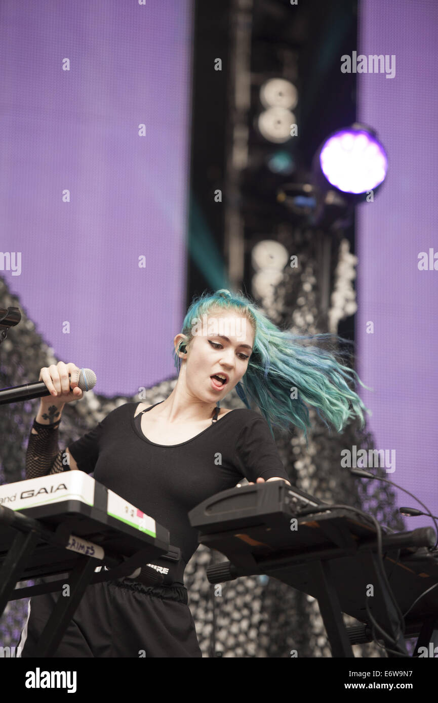 Philadelphia, Pennsylvania, USA. 31st Aug, 2014. Singer, songwriter ...