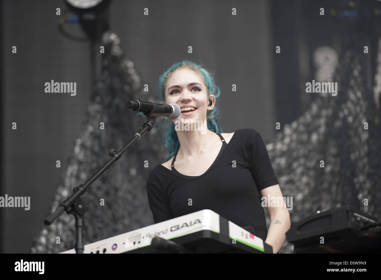 Philadelphia, Pennsylvania, USA. 31st Aug, 2014. Singer, songwriter ...