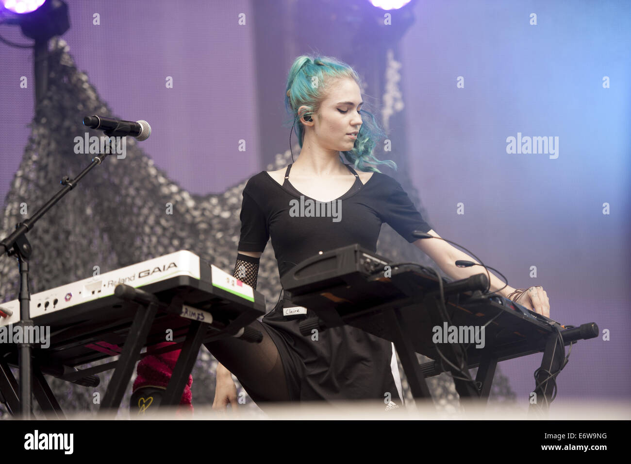 Philadelphia, Pennsylvania, USA. 31st Aug, 2014. Singer, songwriter ...