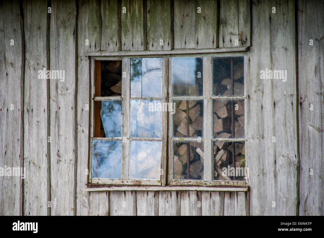 Log billet hi-res stock photography and images - Alamy