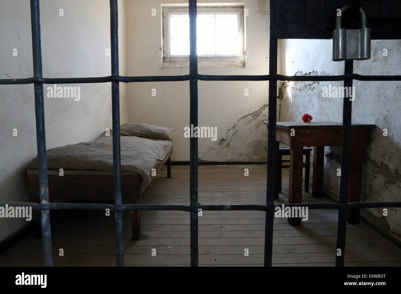 Authentic relics hi-res stock photography and images - Alamy