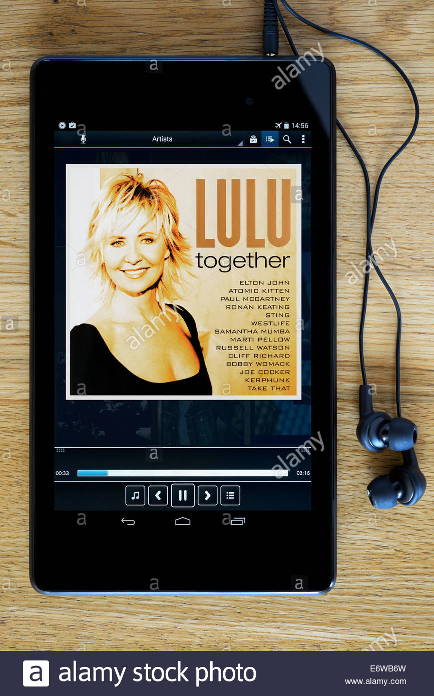 Lulu Singer Pop Scottish High Resolution Stock Photography and Images ...