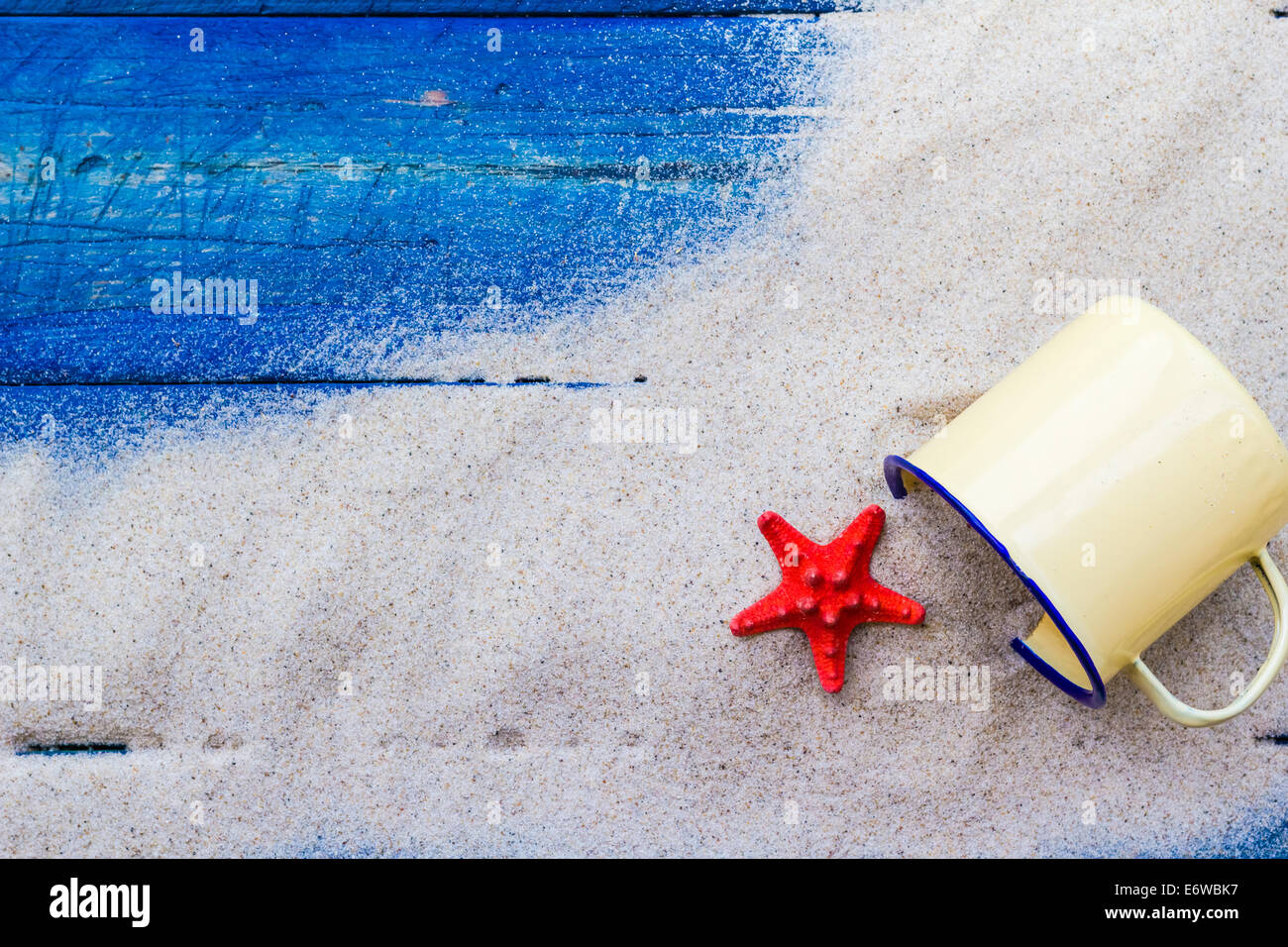 Strewn sand hi-res stock photography and images - Alamy