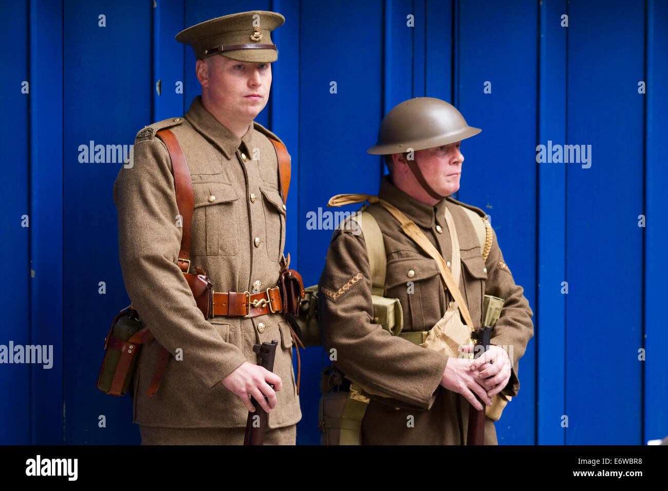 World War I, First World War, Great War soldiers & uniforms in ...
