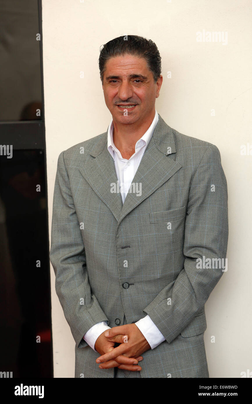 Abkarian simon hi-res stock photography and images - Alamy