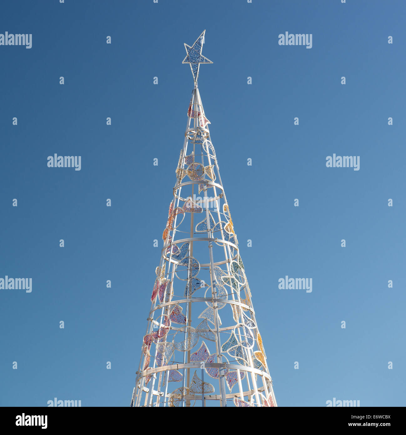 Silver metal christmas tree hi-res stock photography and images - Alamy
