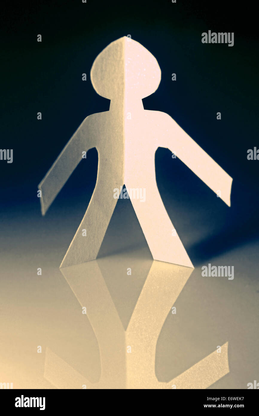 Paper human hi-res stock photography and images - Alamy