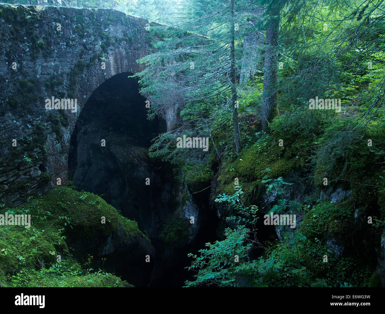 Nant borrant hi-res stock photography and images - Alamy