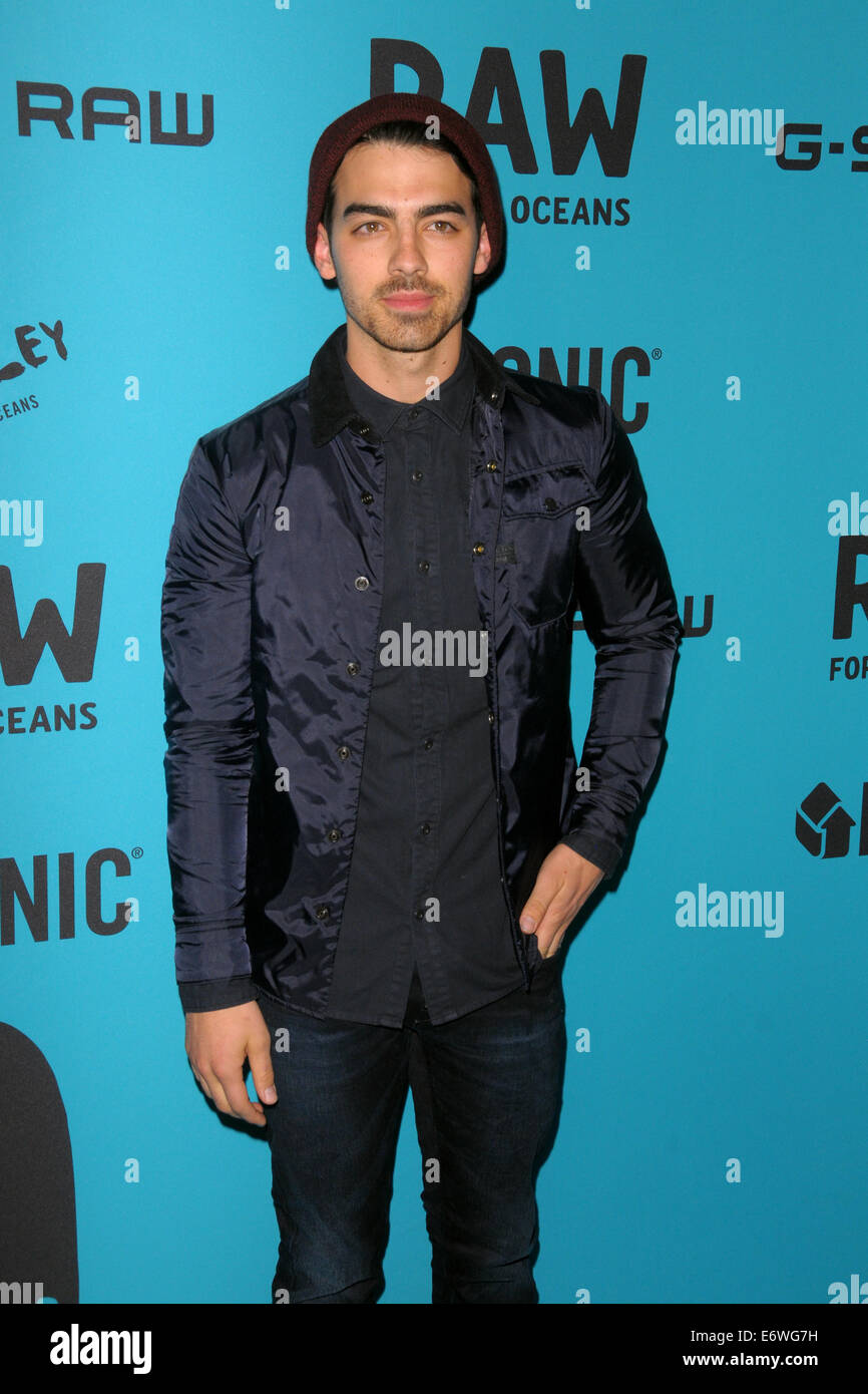 'RAW for the Oceans' - Long-term Collaboration Between Bionic Yarn and ...