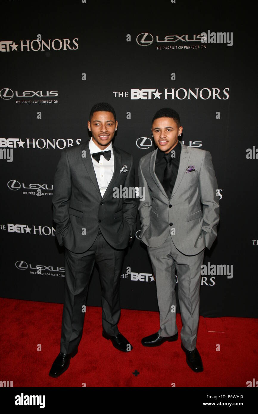 The BET Honors 2014 Hosted by Wayne Brady Honoring Aretha Franklin ...