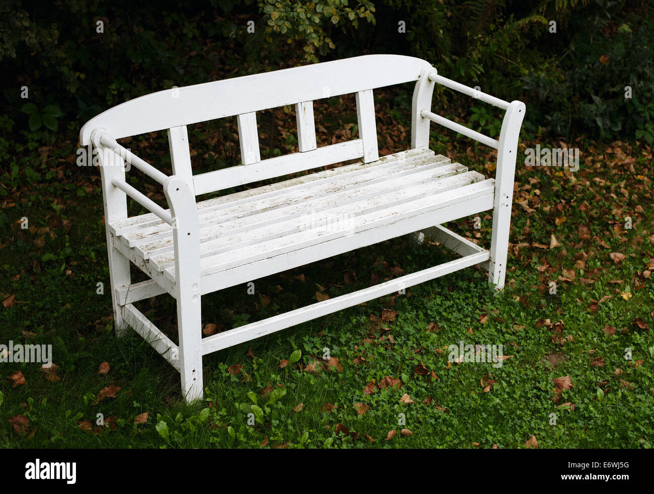 old bench in the park Stock Photo - Alamy