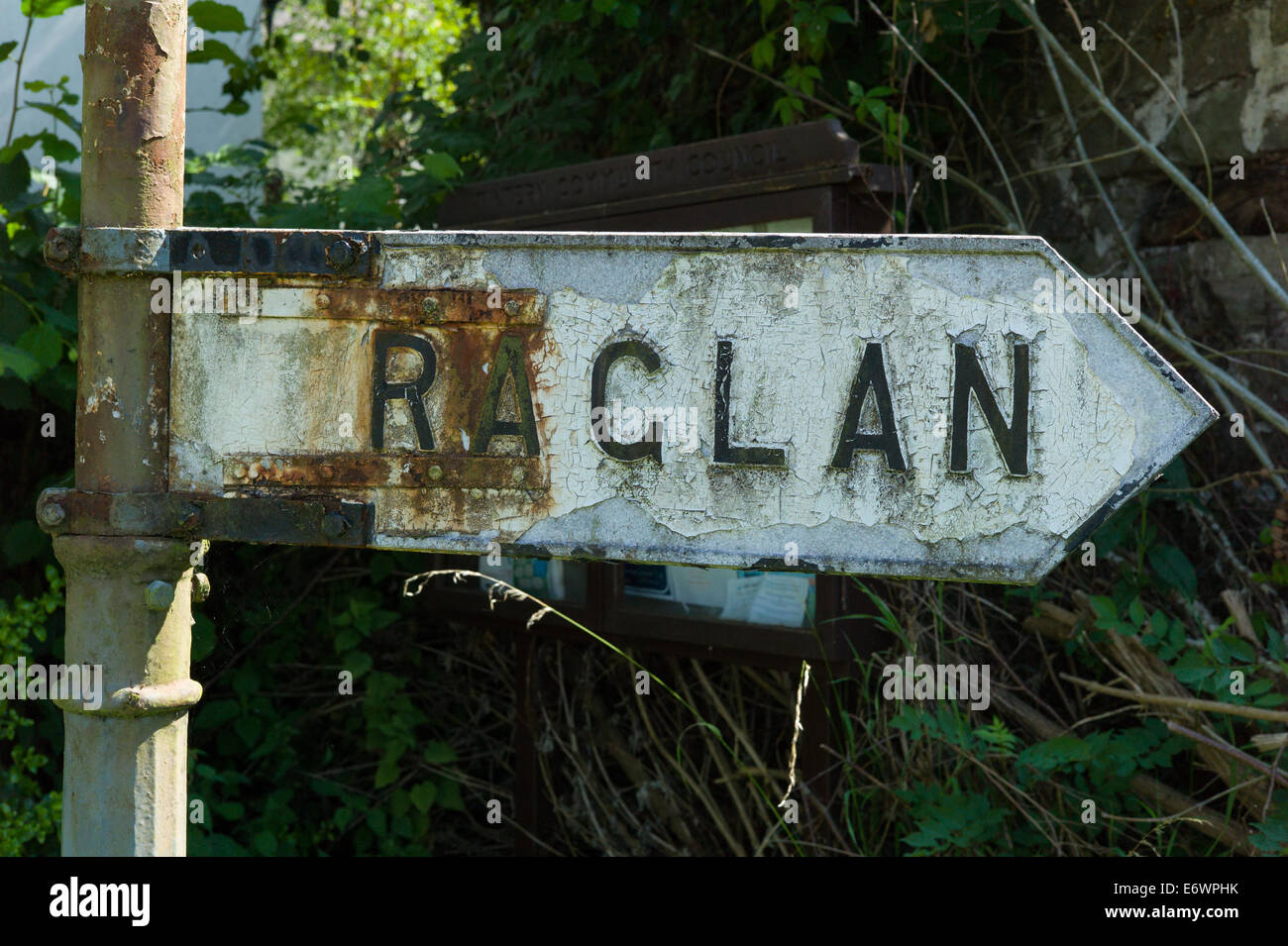 Old road sign Stock Photo - Alamy