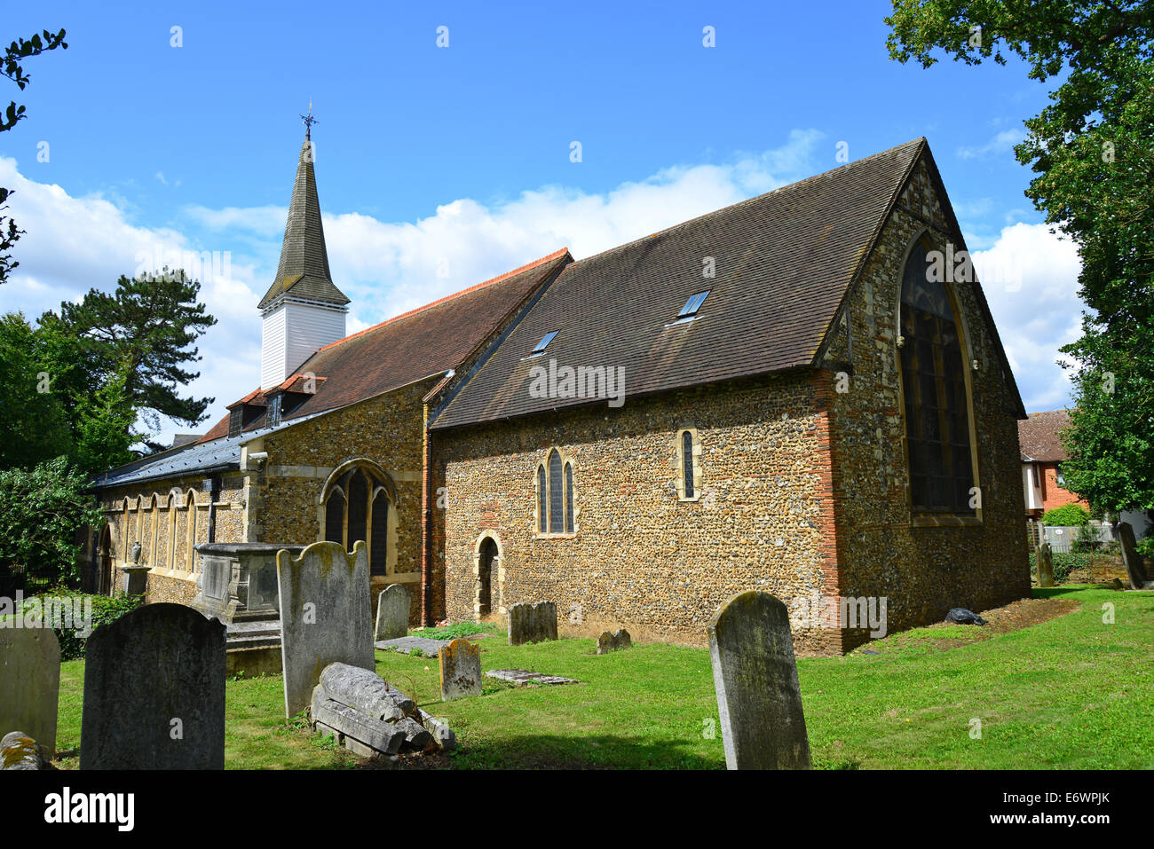 St martins churchyard hi-res stock photography and images - Alamy