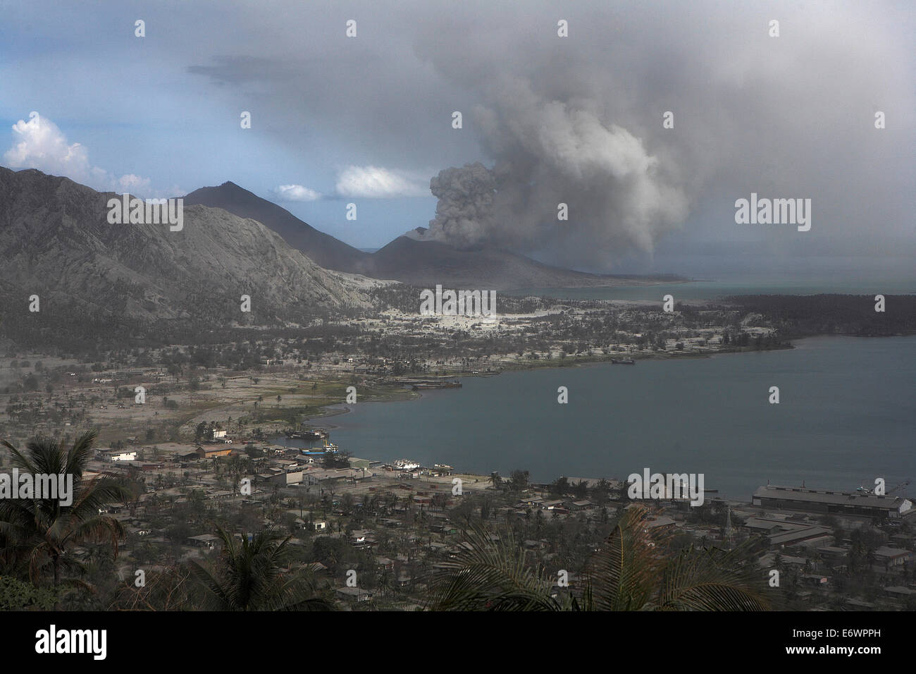 Tavurvur volcano and Blanche bay from Rabaul lookout, Tavurvur Volcano ...