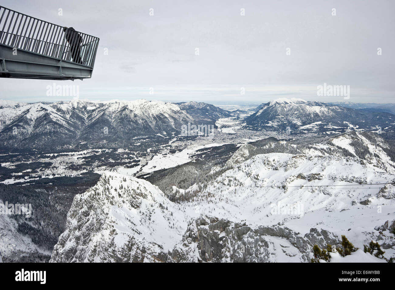 AlpspiX viewing platform, skywalk, Zugspitze, Garmisch-Partenkirchen ...